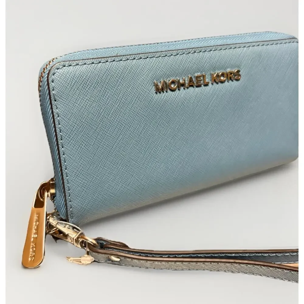 Michael Kors | Bags | Michael Kors Jet Set Travel Zip Around Wristlet ...